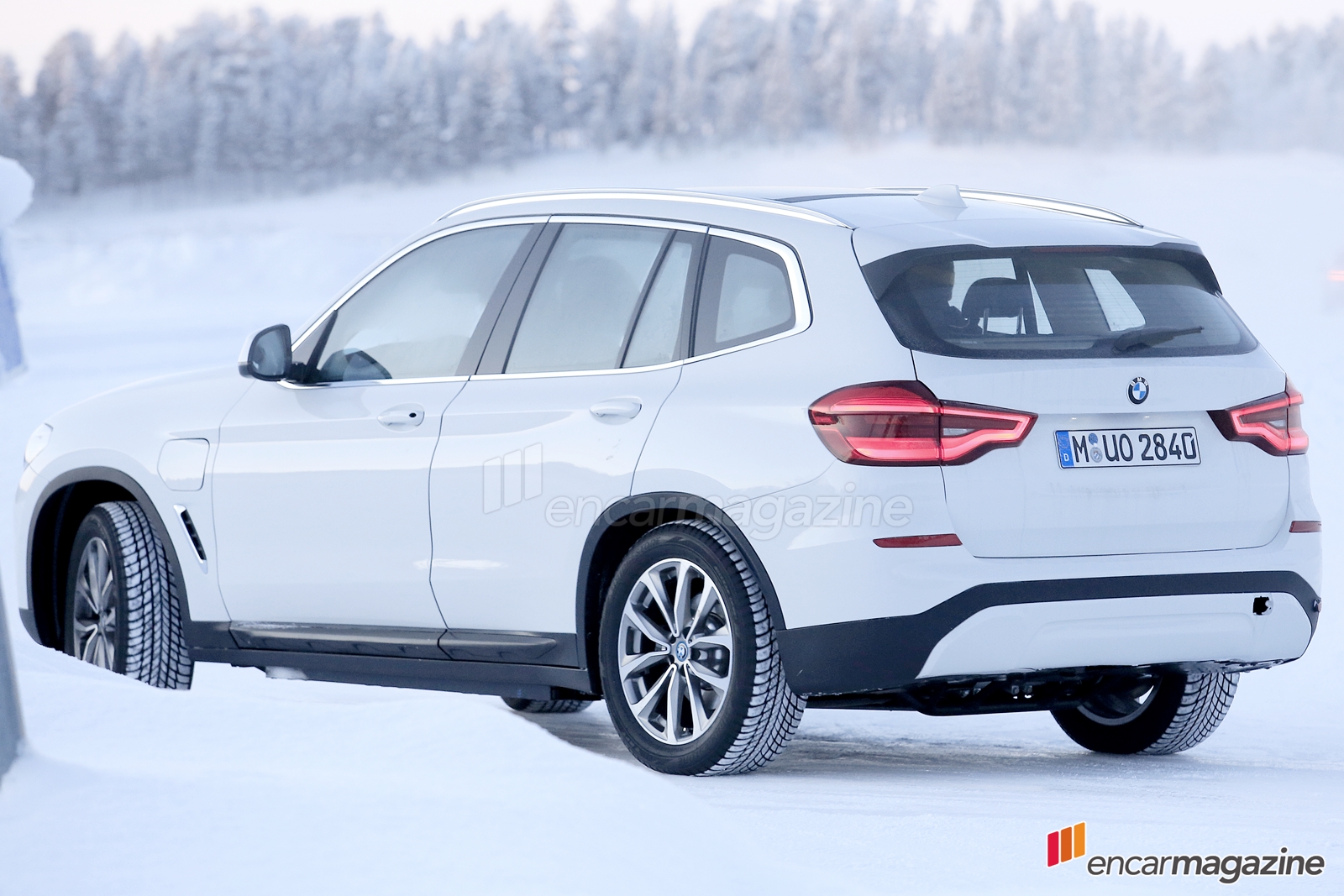 Bmw 4x4 hybrid store